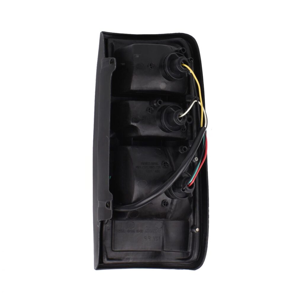 ไฟท้าย ข้างซ้าย สำหรับ Toyota Land Cruiser FJ80 FJ82 ปี 1991 - 1997 ...