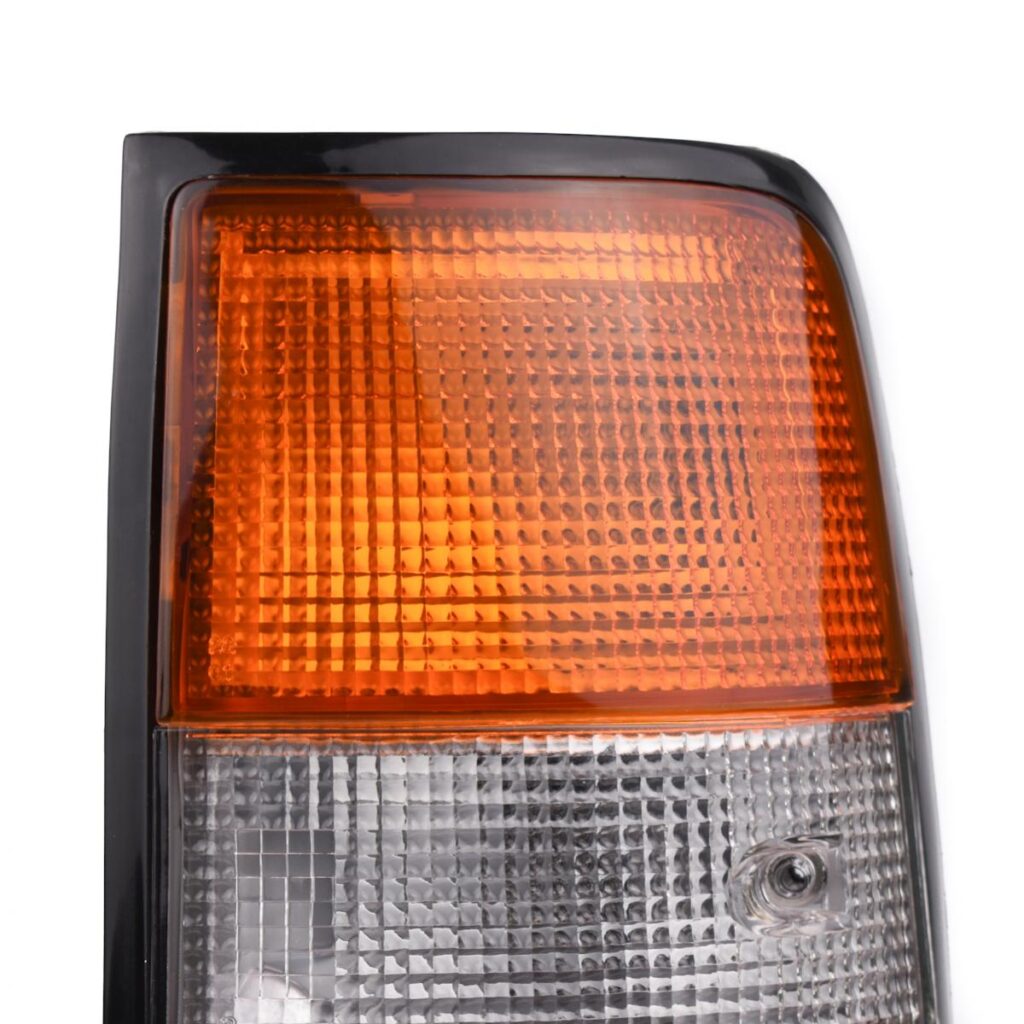 ไฟท้าย สำหรับ Toyota Land Cruiser FJ80 FJ82 ปี 1991 - 1997 (คู่ ...