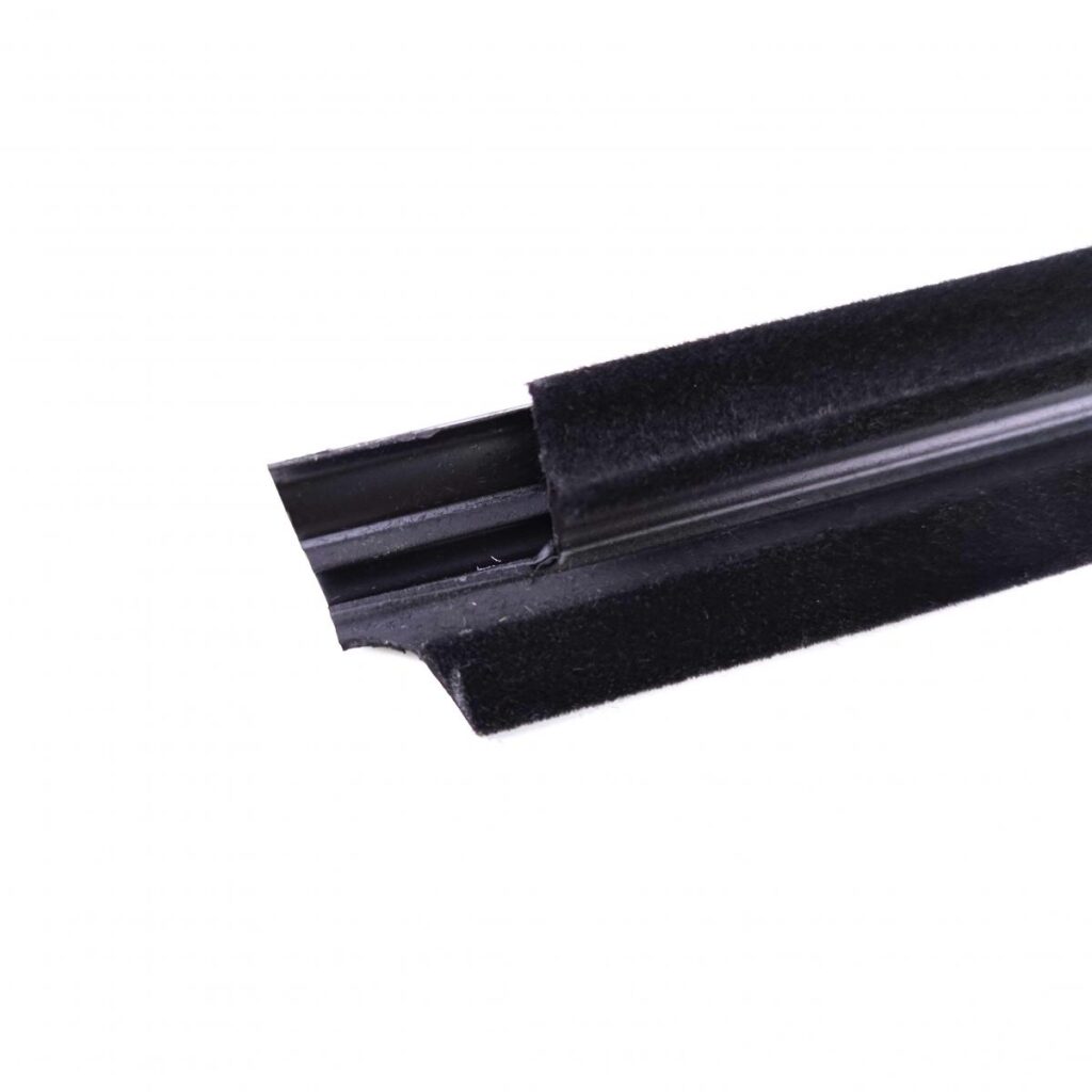 คิ้วรีดน้ำนอก Toyota Kijang Innova KUN40 2004-15 คู่หน้า ซ้าย ขวา ...